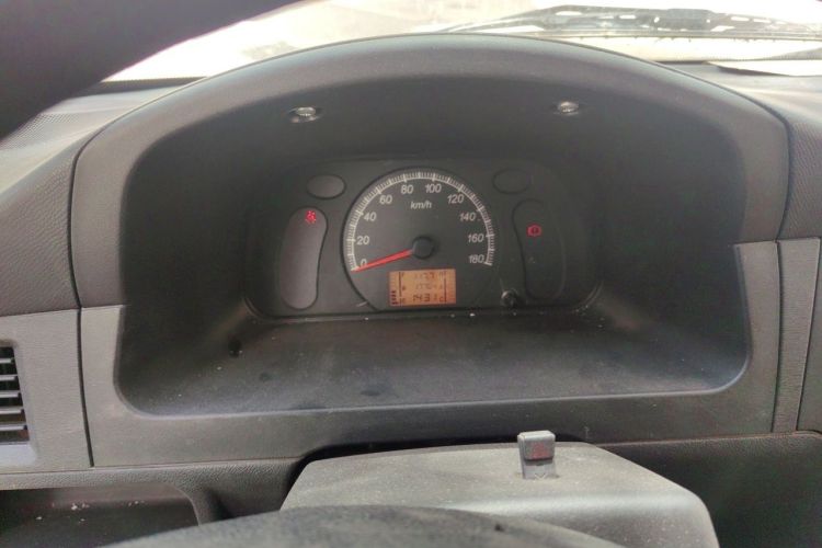 二手五菱汽车 五菱之光 2015款 1.2L S 实用型LSI报价，真实车源图片/视频 - 瓜子二手车